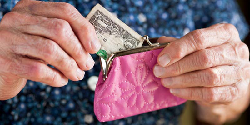 Warning Signs of Elder Financial Abuse - Kadan Homecare